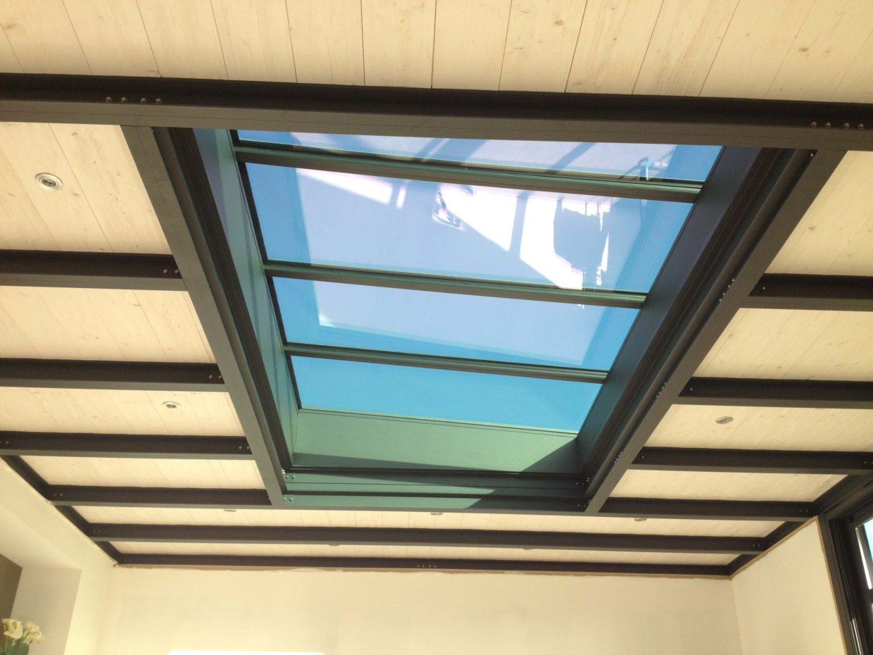 Store Puit De Lumiere Plafond